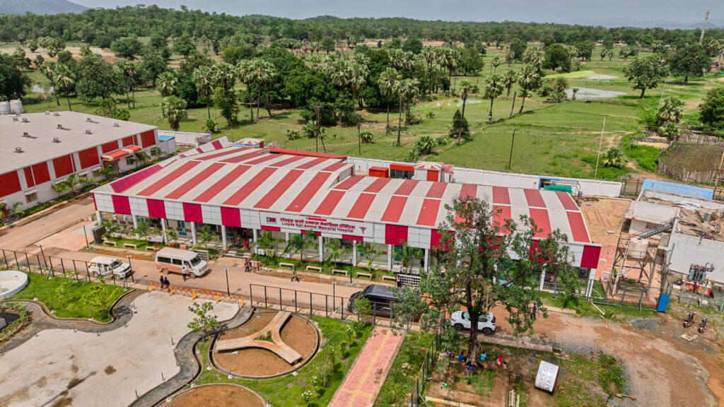 Naxals Shed Guns, Join Industrial Revolution In...